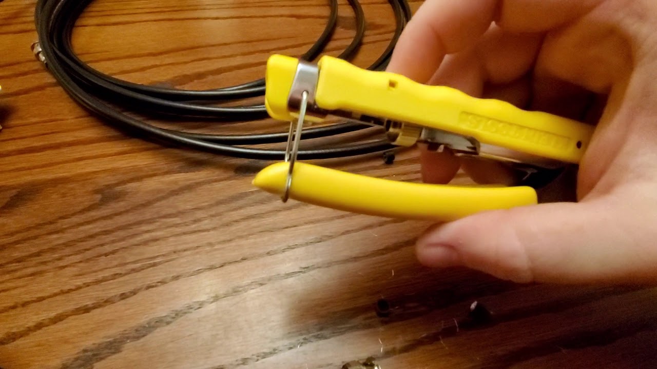 CMPLE RG6 BNC Compression Connector Installation Instructions - YouTube