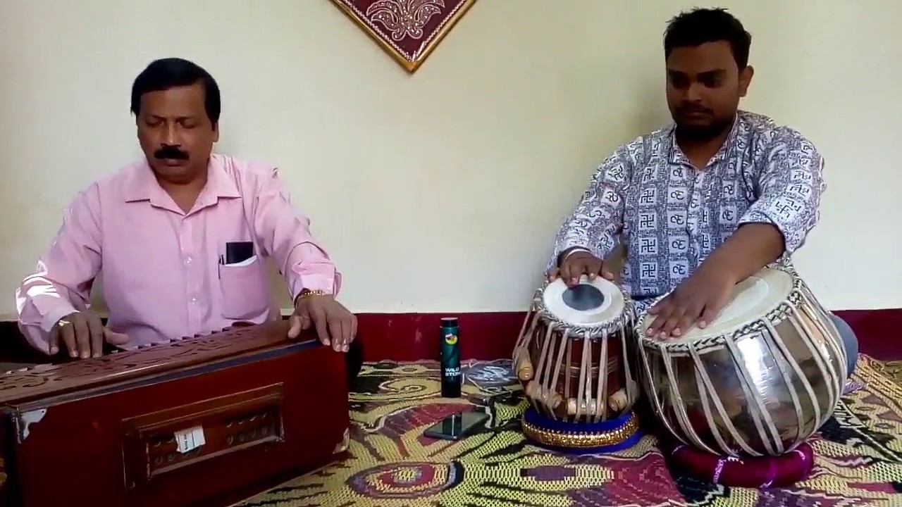 Amazing uthan, peskaar, kayada, tukda & tihai of taal Roopak by ...