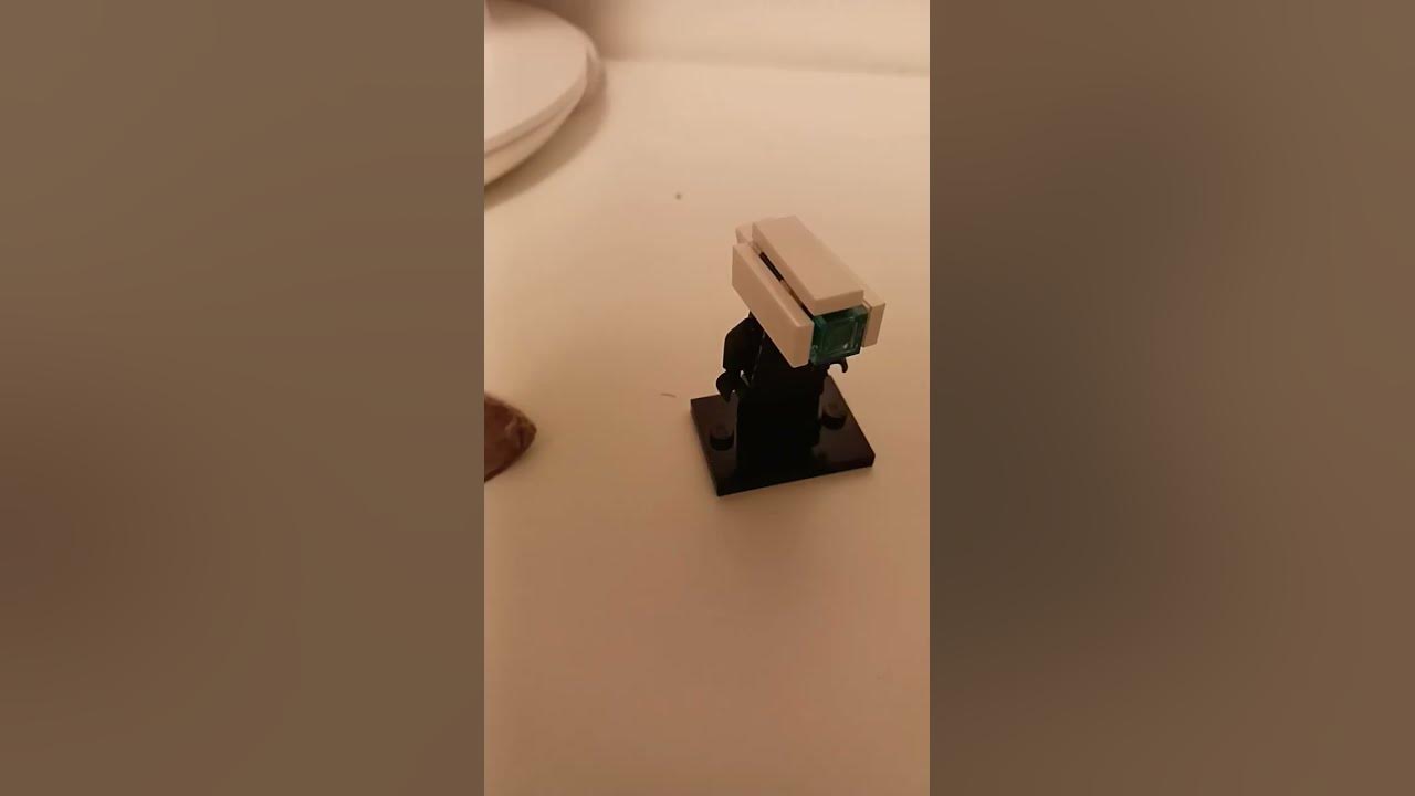 Lego camera man - YouTube
