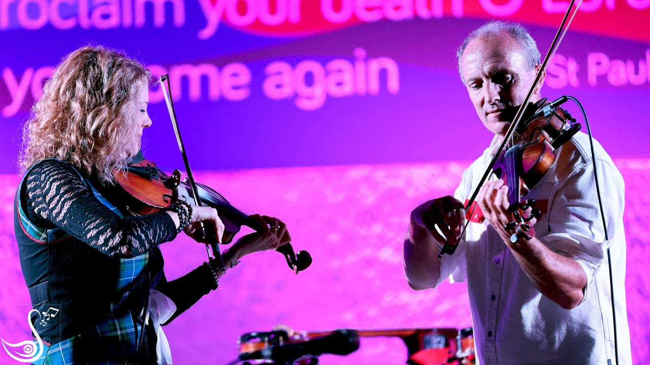 Fleadh 2023 | Natalie MacMaster, Donnell Leahy & Family - YouTube