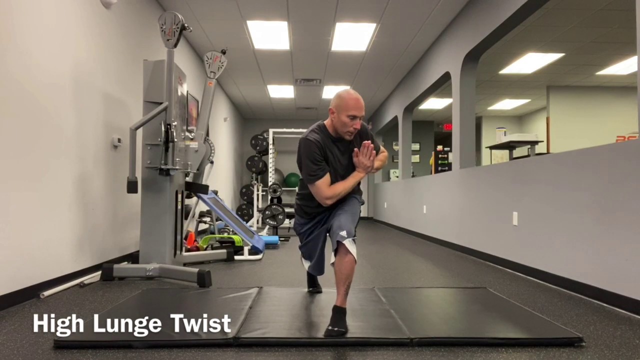 High Lunge Twist - YouTube