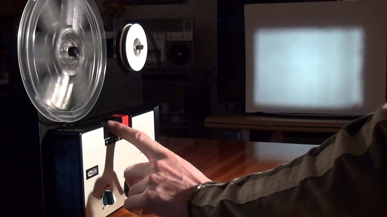 Meopta Meos Duo promítačka 8mm / film projector [HD 2013] - YouTube