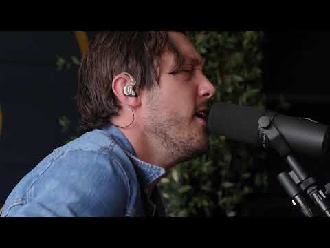 STRANGEBIRDS - YESENIA - LIVE @HOWL + HIDE, INDIANAPOLIS