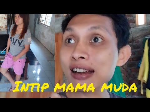 intip mama muda lagi ganti baju....     #dagelan arek krian#