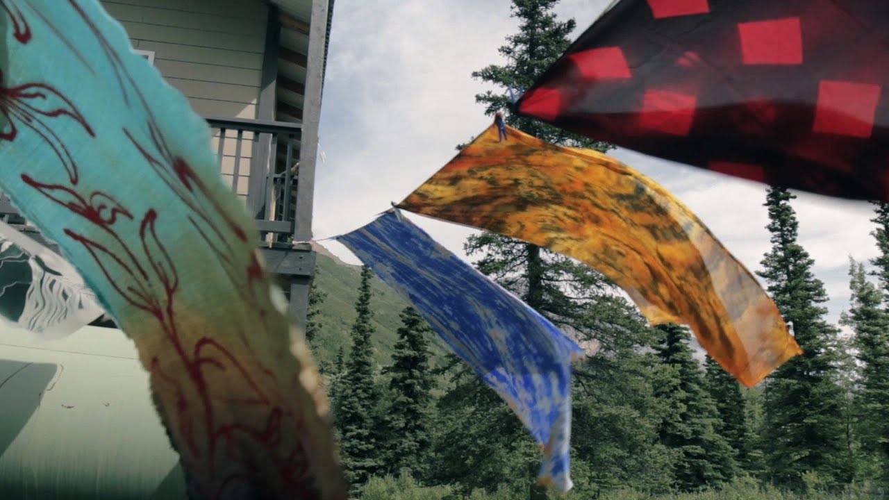 One Alaskan artist makes unpredictable patterns with silk - YouTube