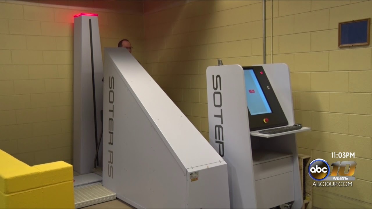 POLICE BODY SCANNER - YouTube