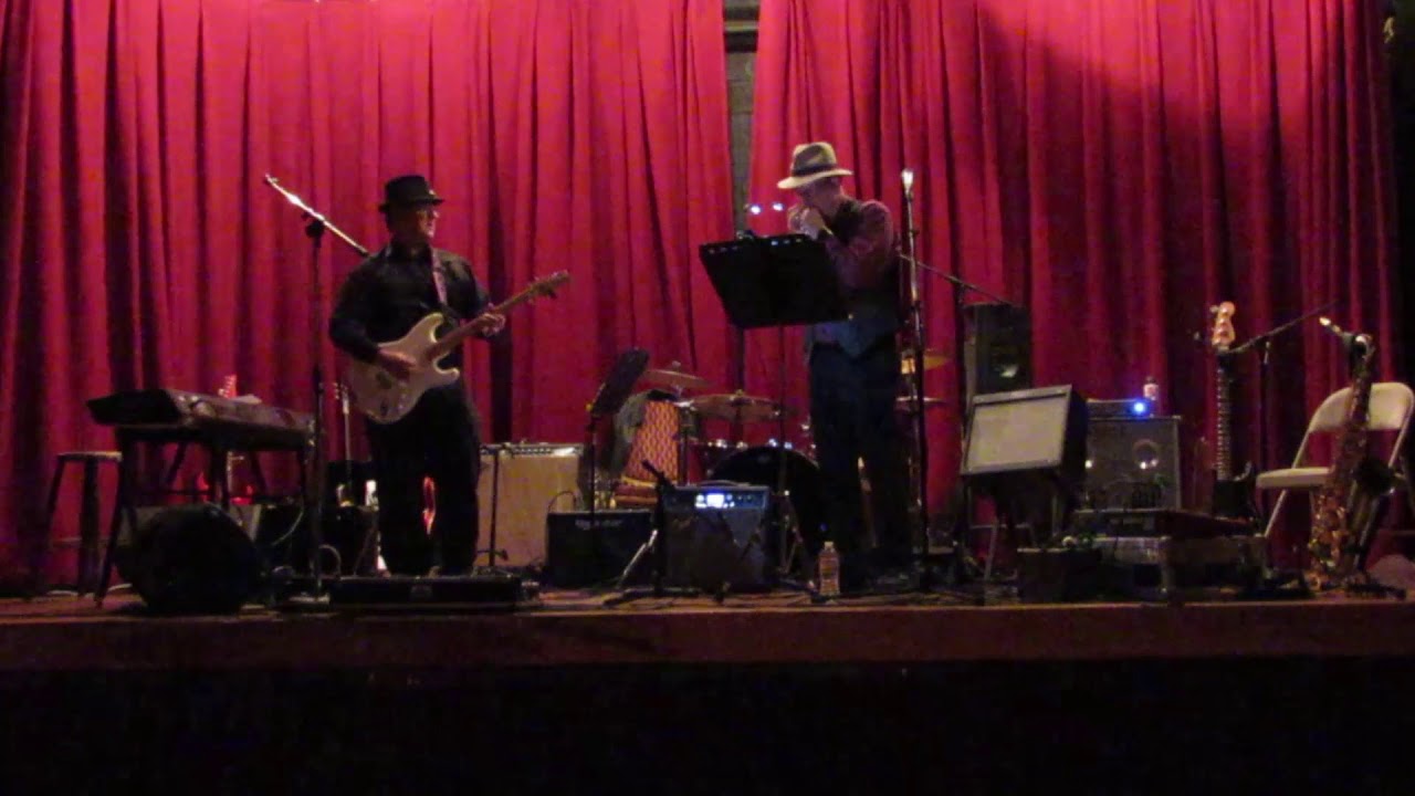 Bunkhouse Groove - Performed by The Brit Brothers - YouTube