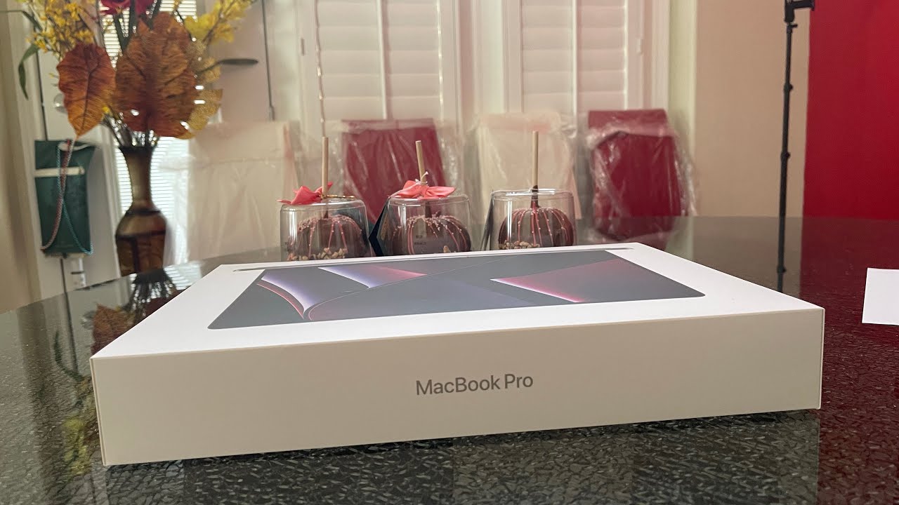 UNBOXING MACBOOK PRO / 2023 - YouTube
