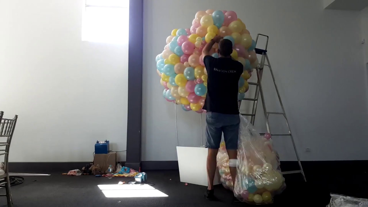 Hot Air Balloon Sculpture - Time Lapse - YouTube