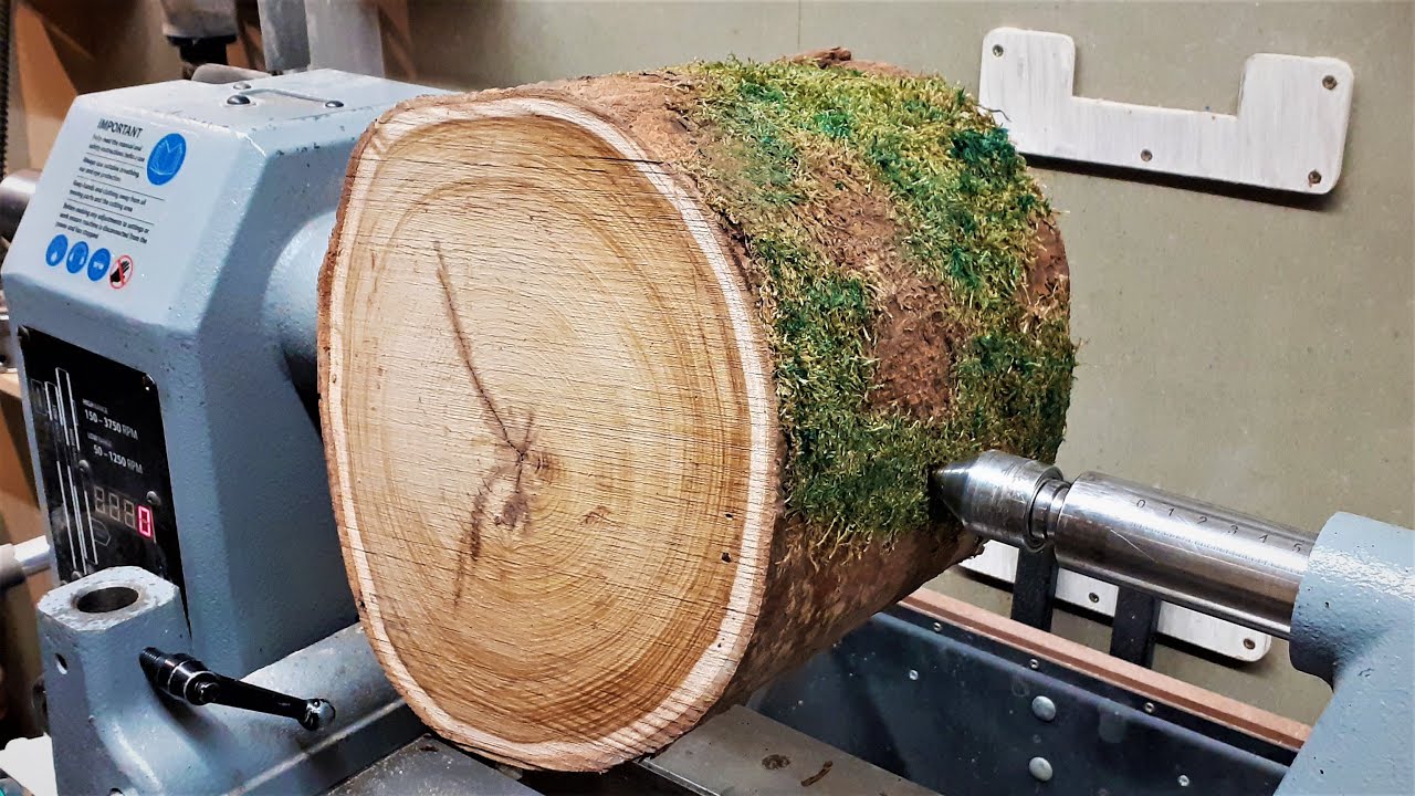 Woodturning - You've Got to Love a Laburnum Log !! - YouTube