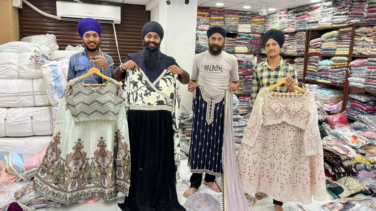 Karwa Special अनारकली ड्रेस, Gown, गरारा -शरारा खरीदें Wholesale rate ...
