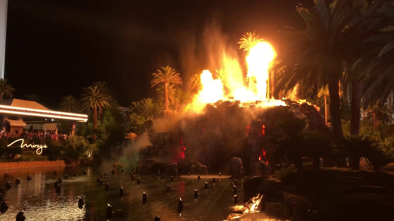 The Mirage Volcano (10/14/2018) - YouTube