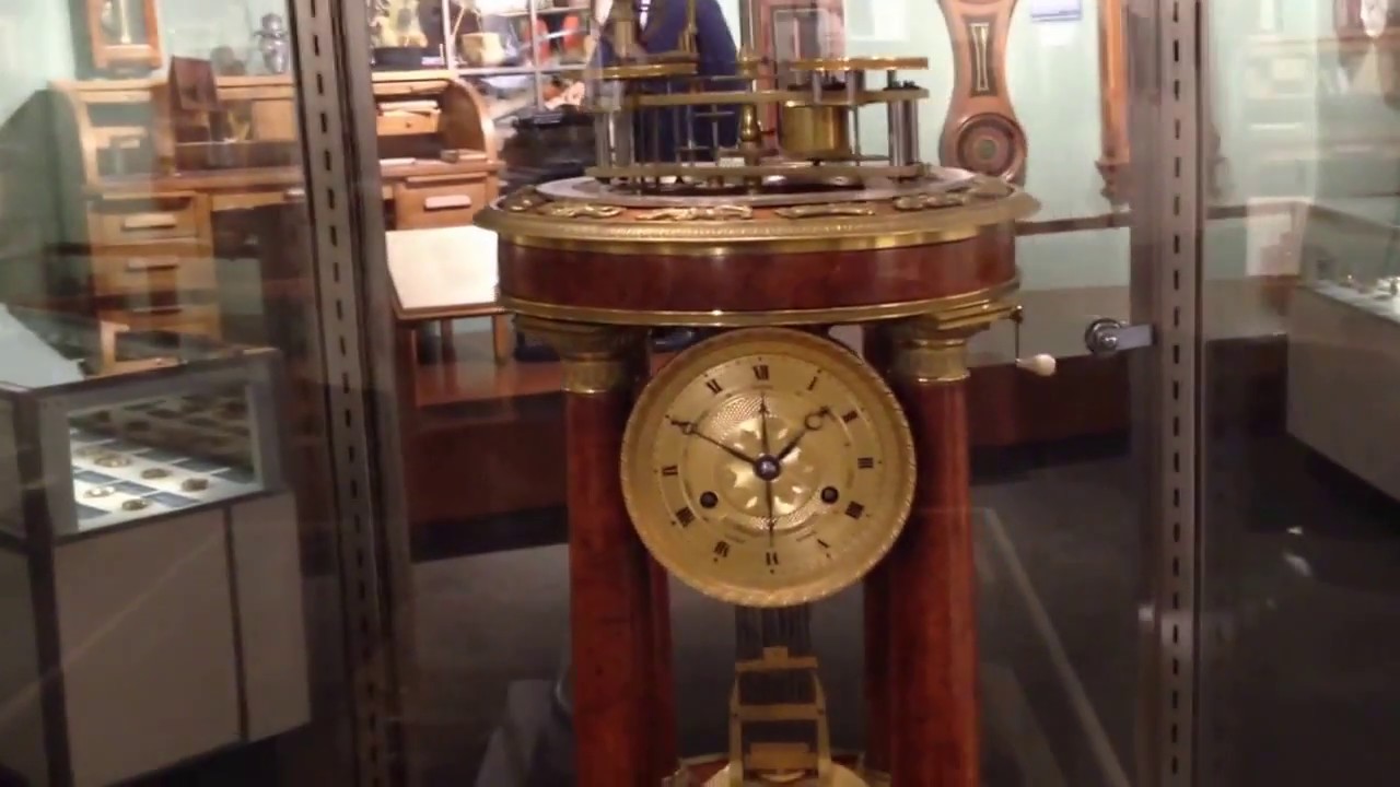 Raingo Orrery Clock, c. 1825 - YouTube