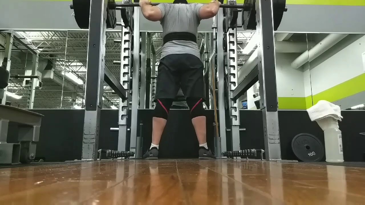 1/20/2020 Squats sets 3-5 - YouTube