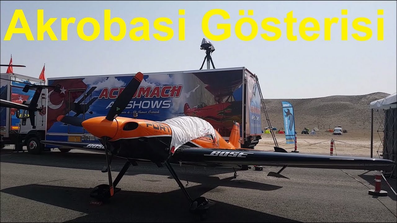 Akrobasi Gösterisi Pilot : Tim Tibo - YouTube