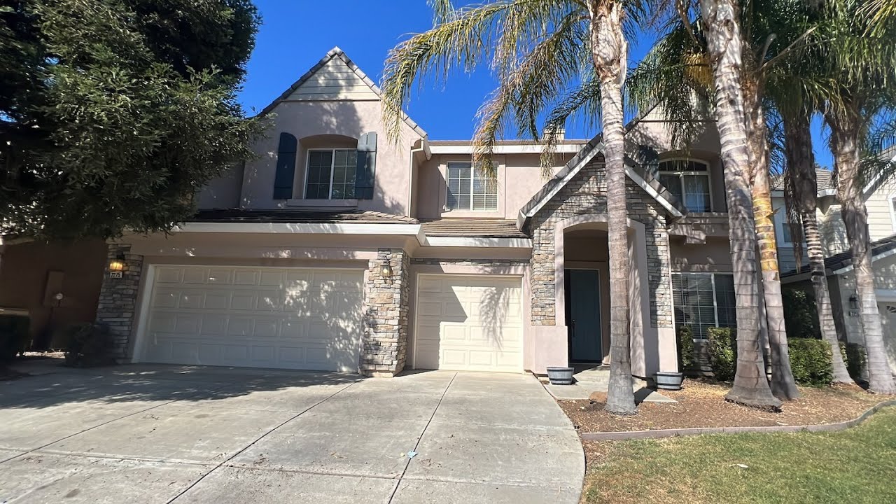 RENTED - Hidden Lake HUGE house Clear Lake - YouTube