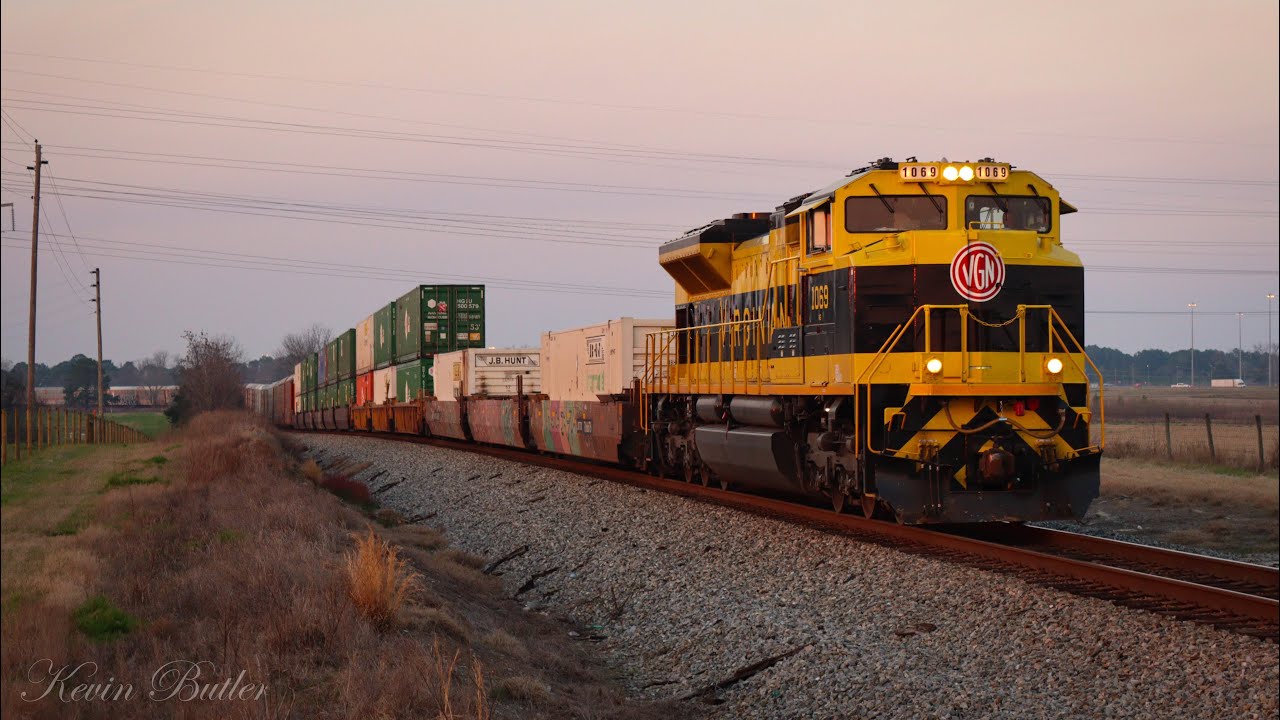 NS 1069 “Virginian” Chase w/INSANE crosstie fires! | 02/22/2024 - YouTube