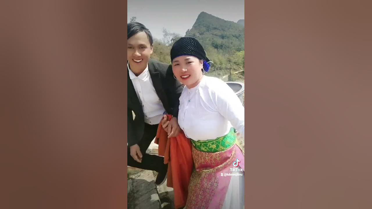 nom tsab thoj . peb caug lub xyoo ntawm koj thiab kuv wb lub neej zoo li ib plig xwb os me koj ...