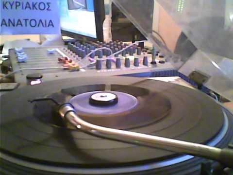 ΣΤΥΛ ΡΕΝΑ ΣΕ ΑΓΑΠΗΣΑ ΚΑΙ ΠΟΝΕΣΑ - YouTube