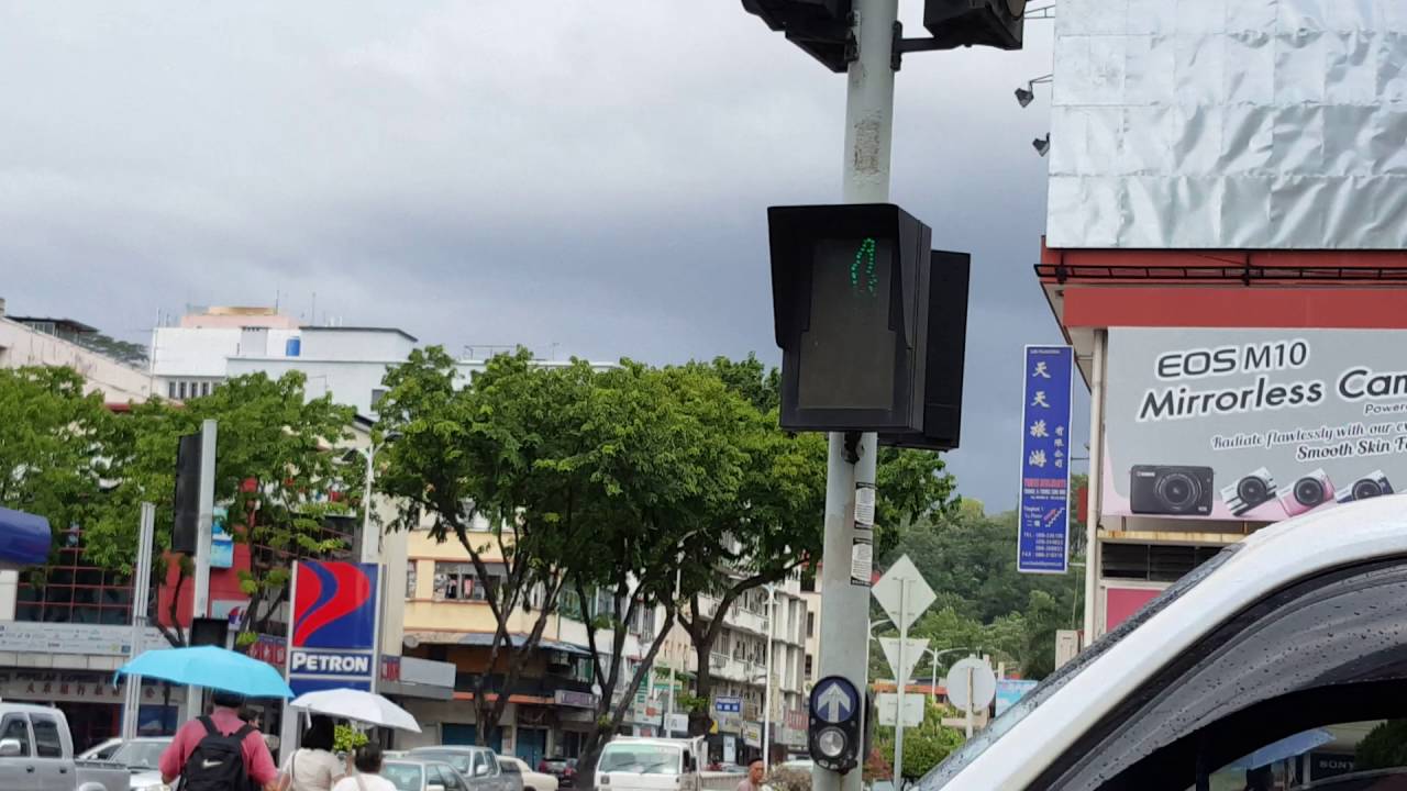 Animated Pedestrian Crossing Traffic Light With Countdown Timer In Kota ...