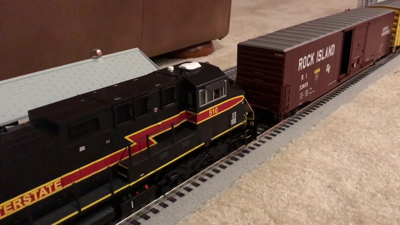 Model Train Mondays Episode 117: Lionel Iowa Interstate 507 switches ...