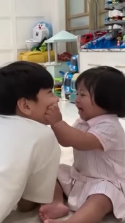 Masaallohh tth kalo lagi sama aa fathar nya🤗#babylily#babyrans#baby#raffinagita#feedshort - YouTube