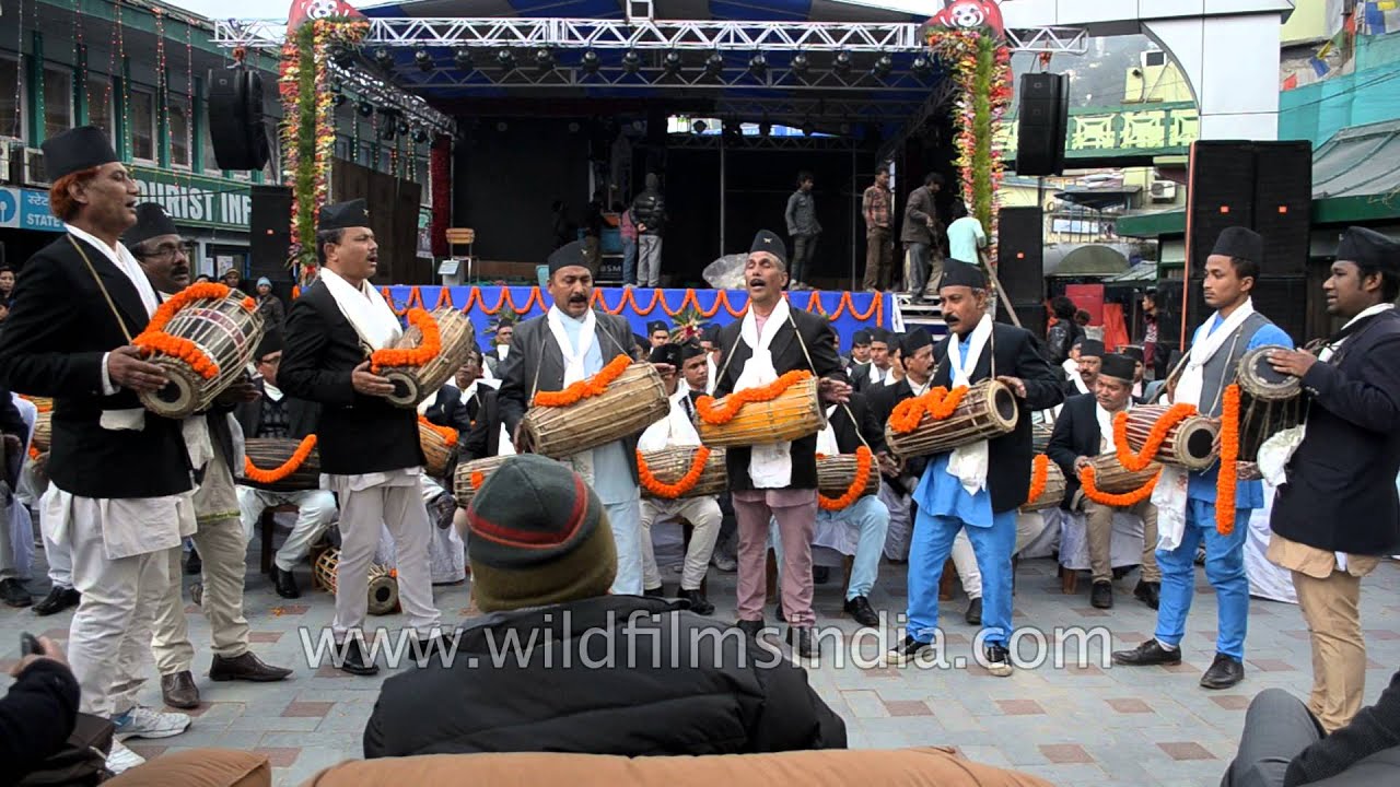 Group of Nepali folks play Madal drums - YouTube