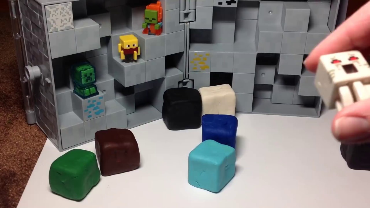 Minecraft play doh with mini figures reveal. New golden mini figure ...