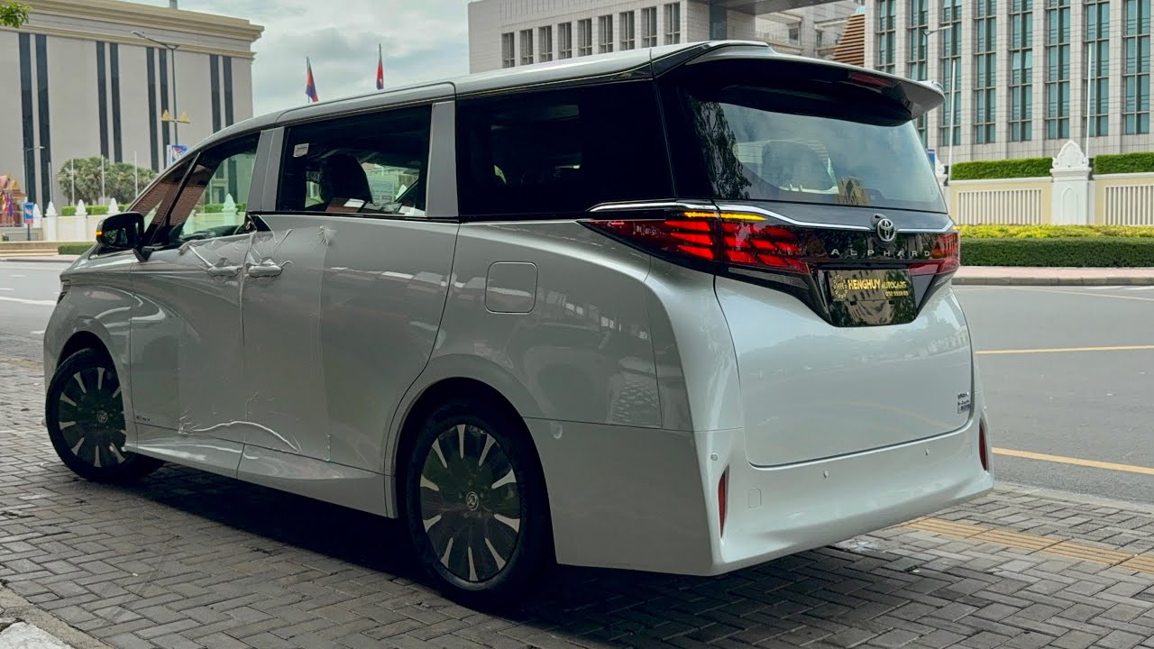 New Toyota Alphard 2025 HEV - The Executive Luxury Van - YouTube