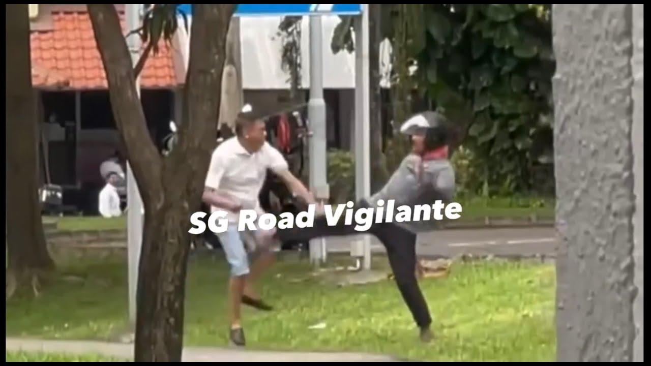 28may2024 Indus road road rage motorcyclist & driver fighting on the ...