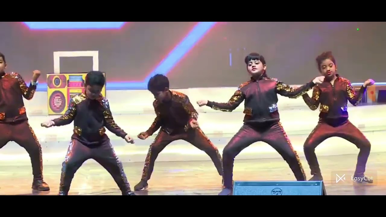 sparkles dance act11 @ddadeliciousdanceacademy9592 - YouTube