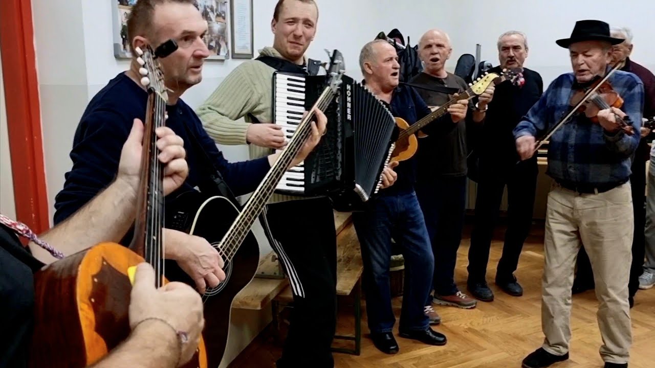 NASTRI MALA KREVET DO TAVANA(BEĆARAC)-KORANA ZAGREB-ROĐENDAN ANKICE I ...