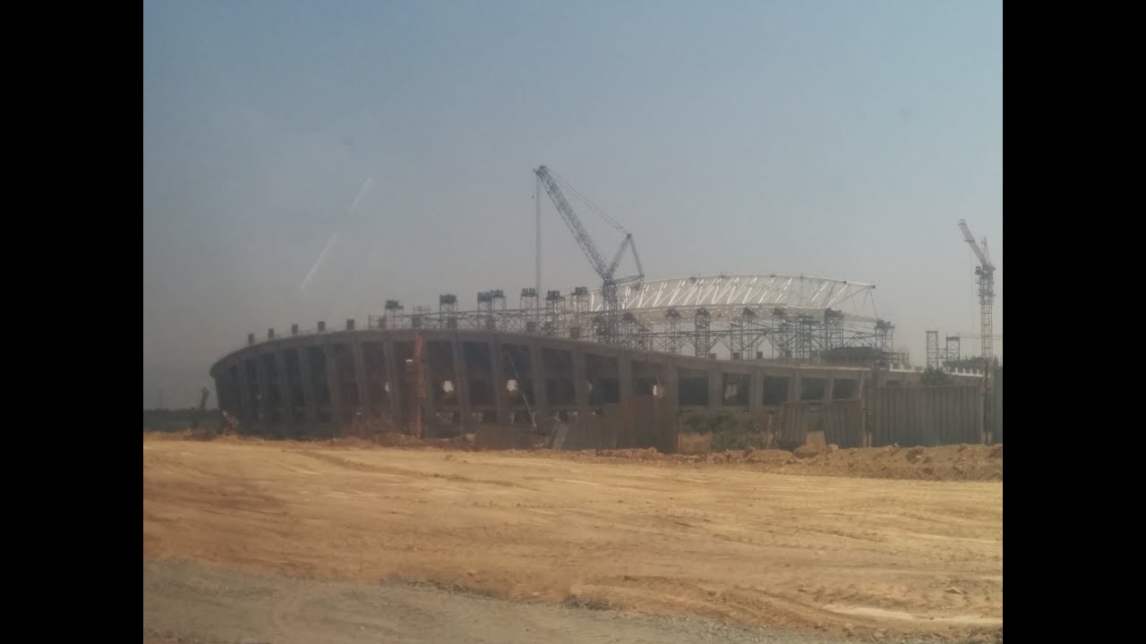 Le Nouveau stade de Baraki presque fini ! - YouTube