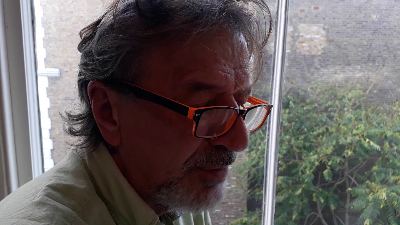 József Attila Tél című verse Mucsi Zoltán előadásában - YouTube