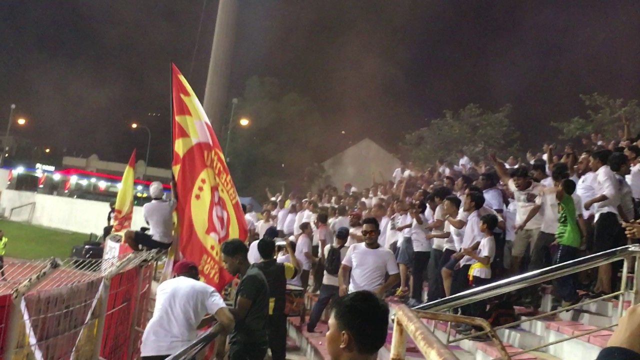 UltraSel Curva - 7th Anniversary - Kamu Harus Juara - #WhiteDay - YouTube