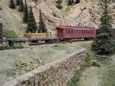 Ed's Sn3 layout #2_2017 - YouTube