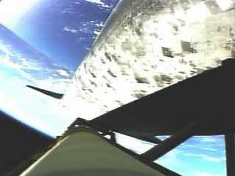 STS-124 Discovery Shuttle Foam Strike - YouTube