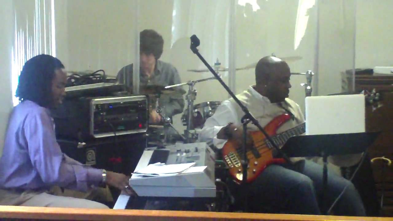 Paul Stoot, Jr. at Greater Trinity in Everett - YouTube