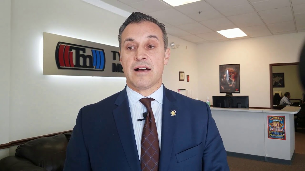 Officer Jesse Guardiolo - YouTube
