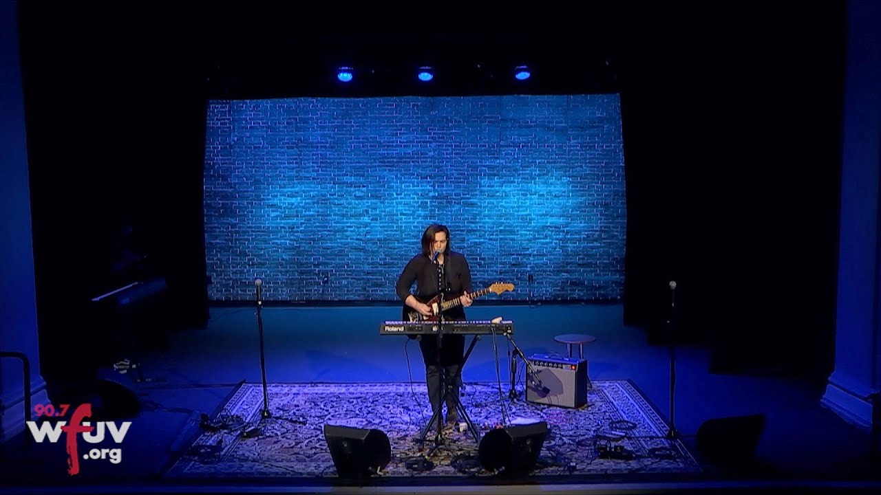 Jennifer O'Connor - "Born at the Disco" (Live at The Sheen Center ...
