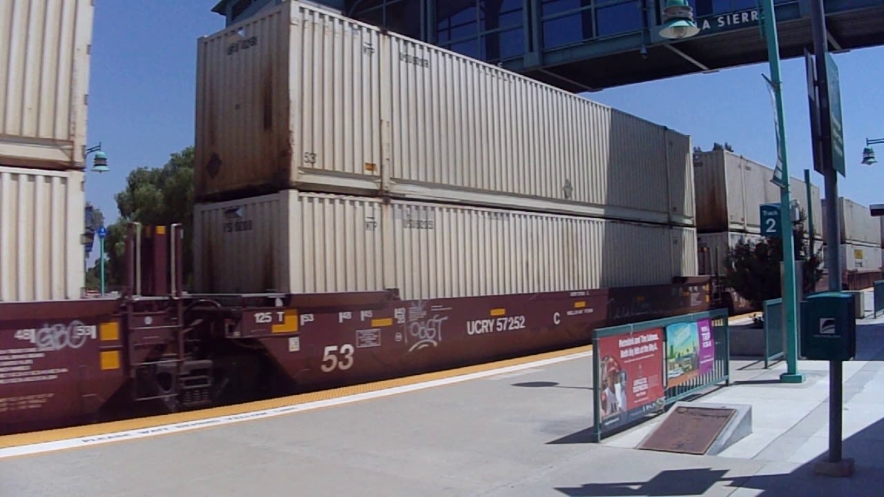 Burlington Northern Santa Fe 5248 Westbound Q-Train - Riverside, CA USA ...