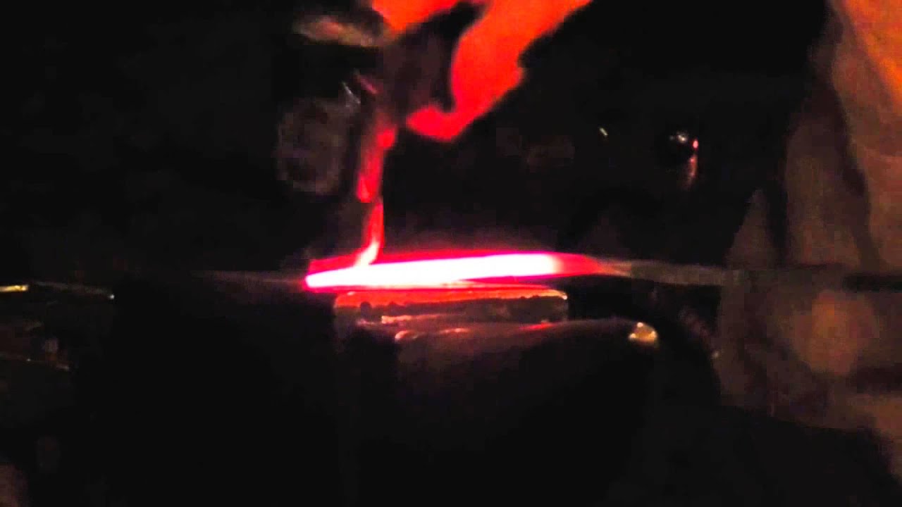 Rough Forging a 1084 Knife - YouTube