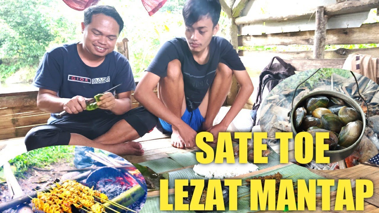 makan sate toe/kerang air tawar nya gurih nya enyoy - YouTube