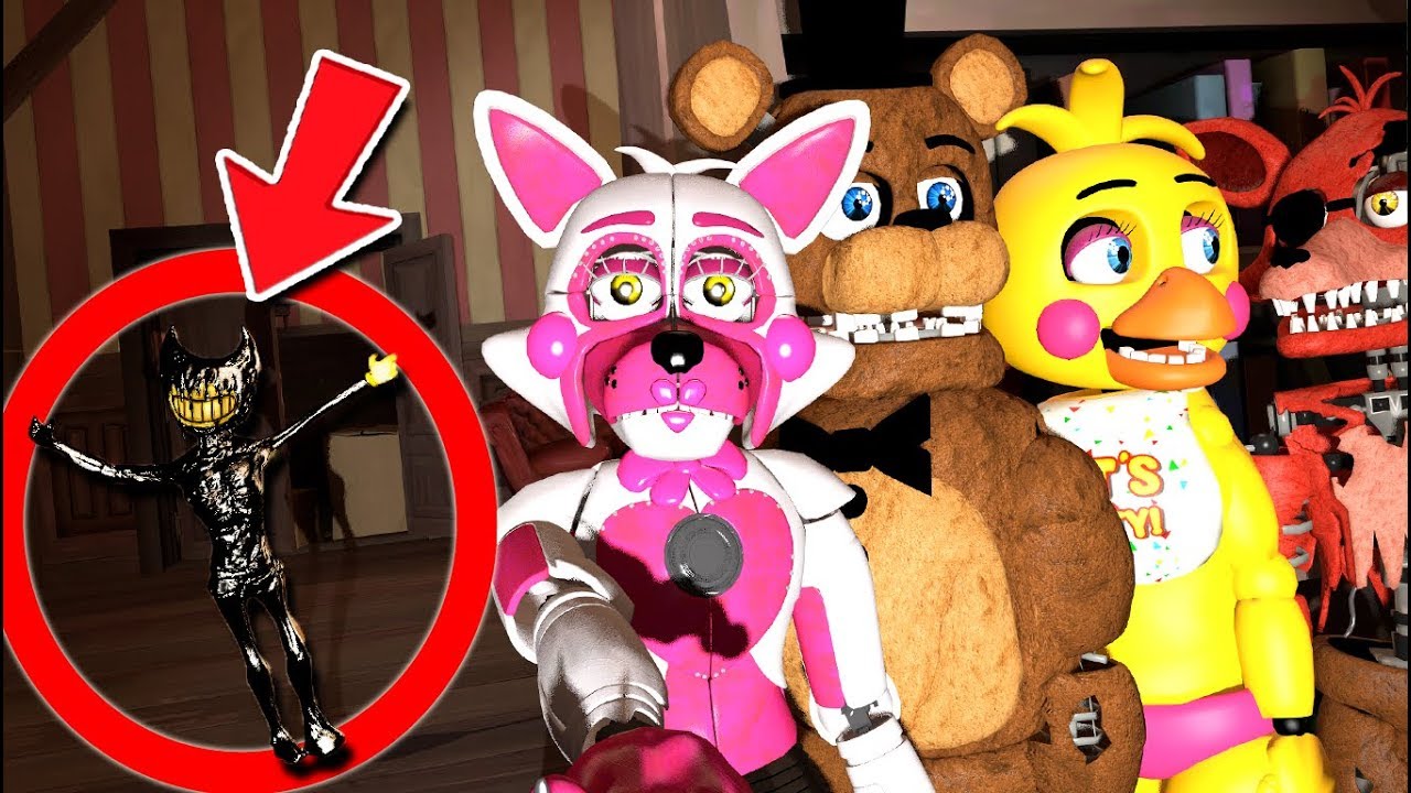ANIMATRONICS CAUGHT MONSTER ON CAMERA AT HAUNTED HOUSE! (FNAF Mods ...