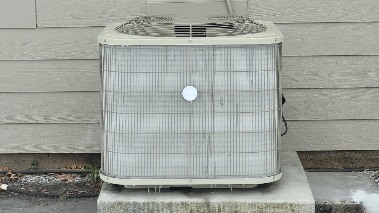 2017 4 ton Payne PH14 Heat Pump - Full Defrost Cycle (Steam Show) - YouTube