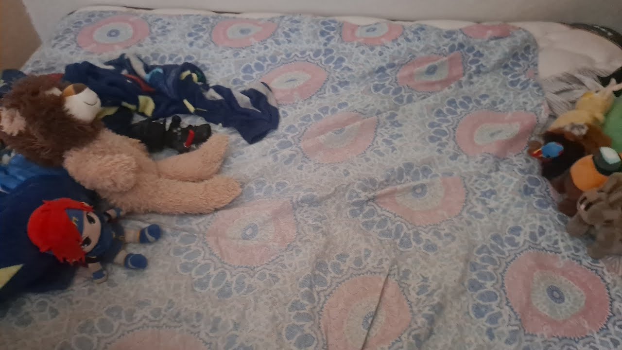 KELLYTOY T3 E8 - YouTube