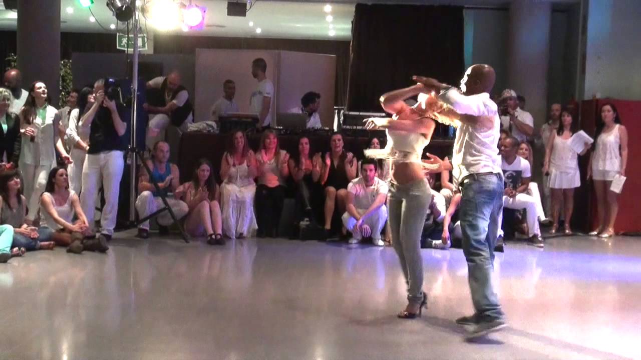 Gilson & Laura 10th Dansabrasil Congres - YouTube