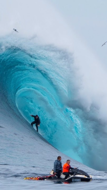 Cortes Bank: A Massive Wave 100 Miles West of San Diego - YouTube