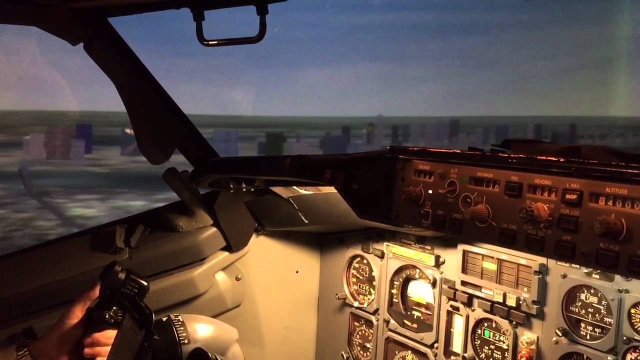 Delta 737 flight simulator - Landing at LGA - YouTube