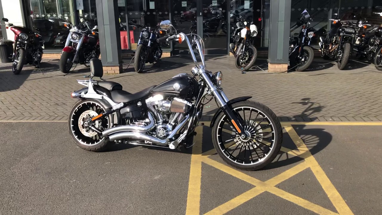 2017 Harley-Davidson Breakout - YouTube